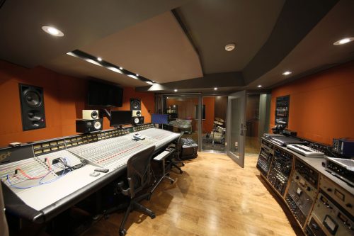 38 Luxury Home Recording Studios | LUNO | Luno
