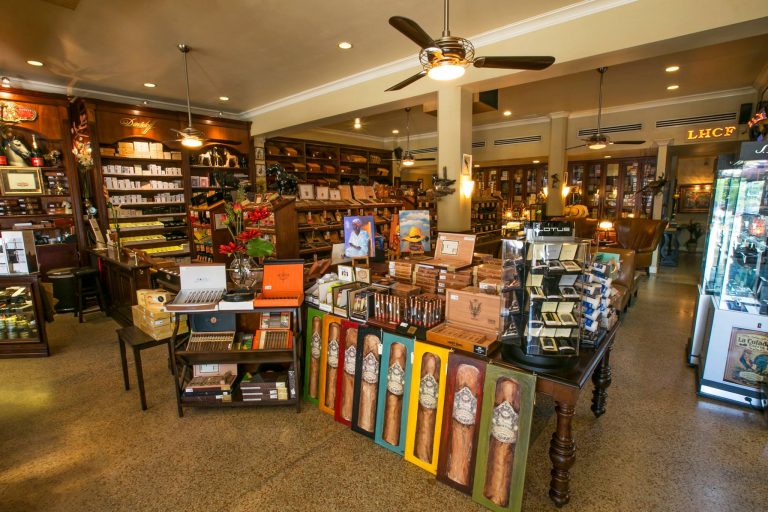 7 Reasons to Love Miami’s Little Havana Cigar Factory | LUNO | Luno